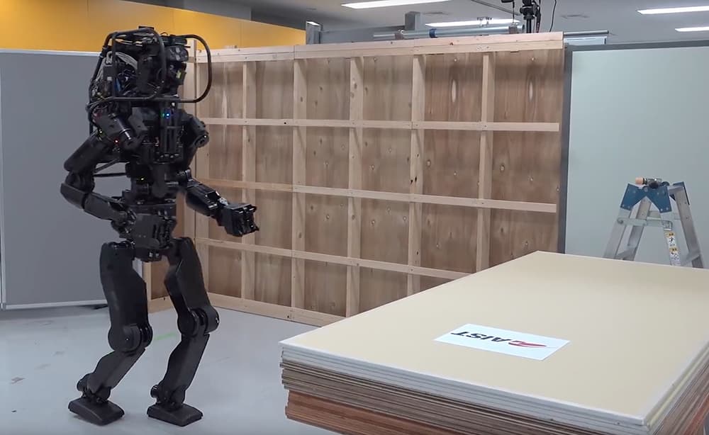 Robot builder installs drywall Robot builder installs drywall